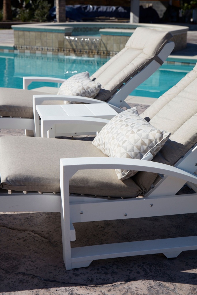 Composite lounge chairs store